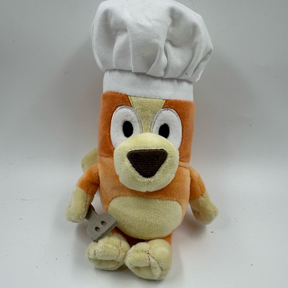 moose toys | Toys | Bluey Friends Chef Bingo 8 Plush With Chefs Hat ...